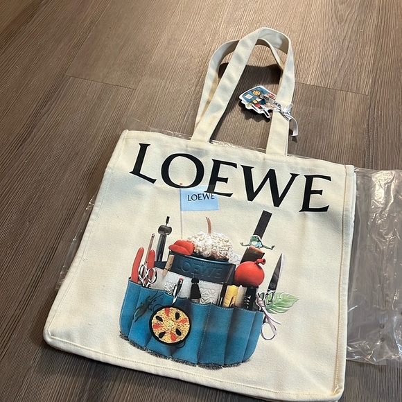 Loewe | Bags | New Loewe Limited Edition Crafted World Canvas Tote Bag ...